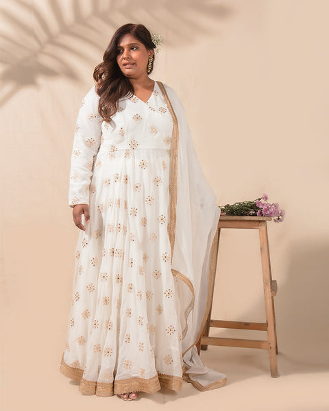 Phera | In the Mood for White and Gold Kurta Set